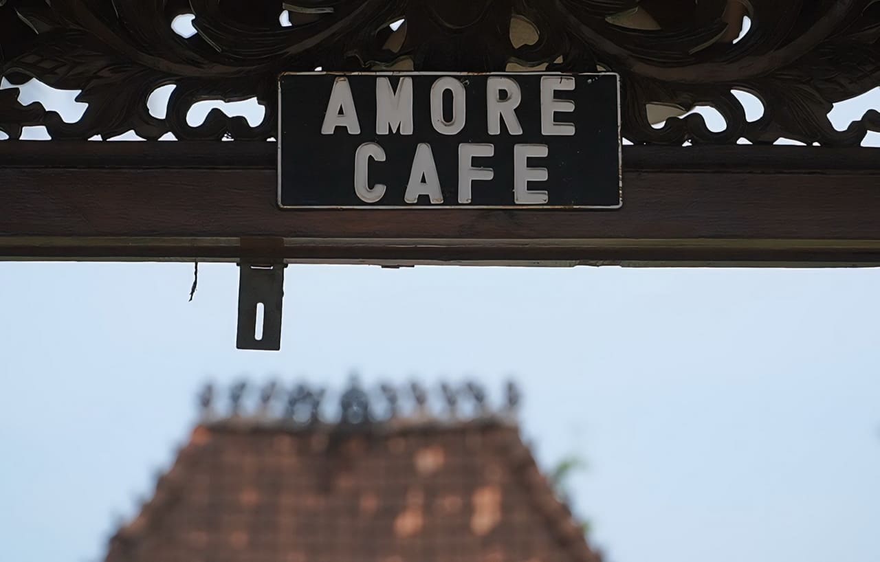 Amore Cafe Karimunjawa Surga Kuliner Pantai